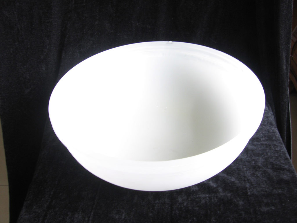 Quartz crucible for monocrystalline silica